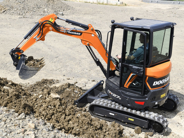 Kompaktní rypadla Doosan DX10Z - DX35Z | PROFISTROJE.CZ